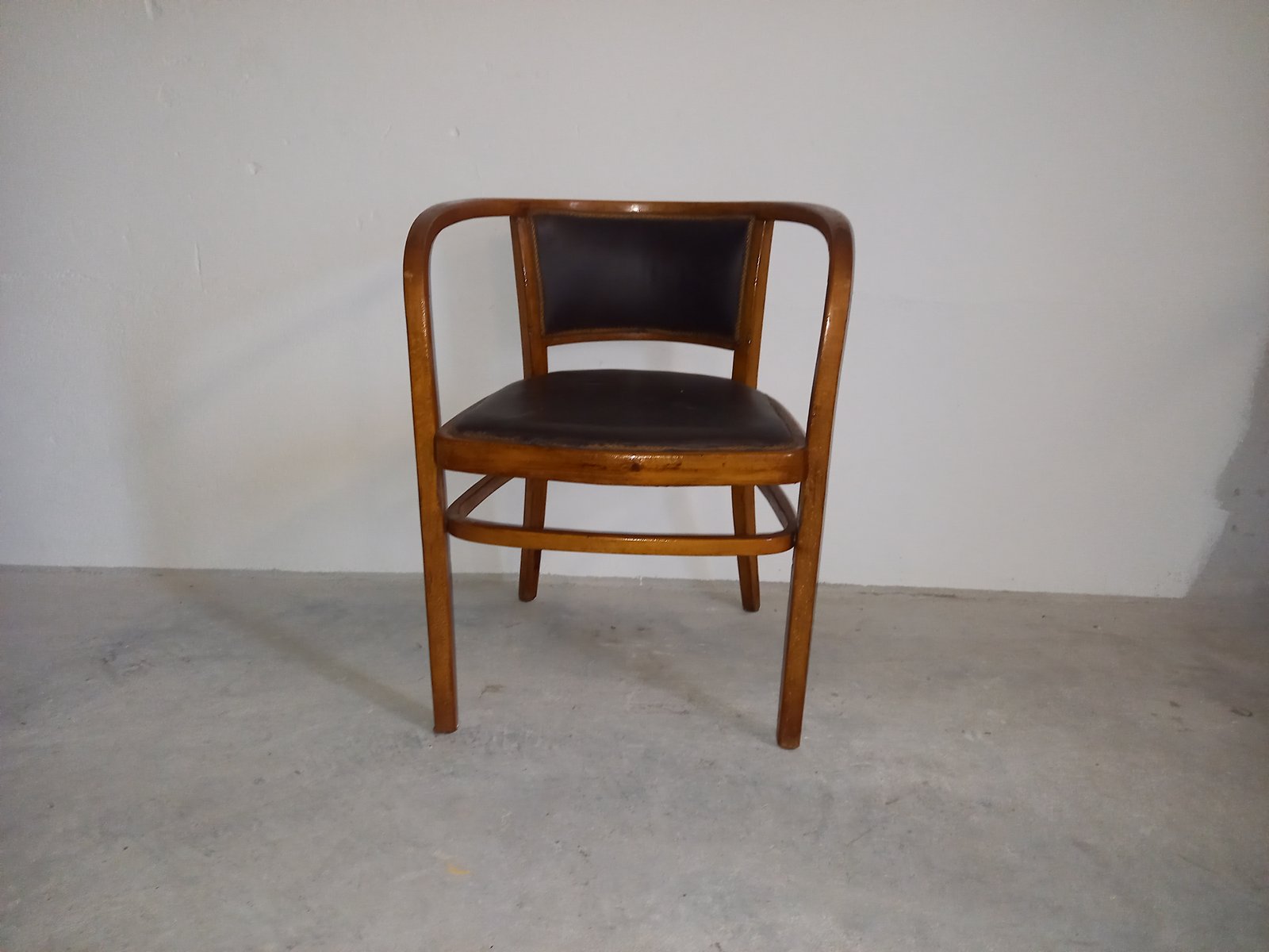 Antique Armchair by Gustaf Siegel for Thonet, 1900 for sale at Pamono