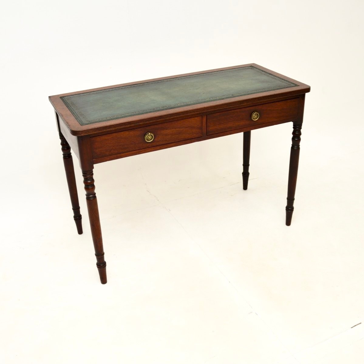 Georgian Leather Top Writing Desk, 1800s for sale at Pamono