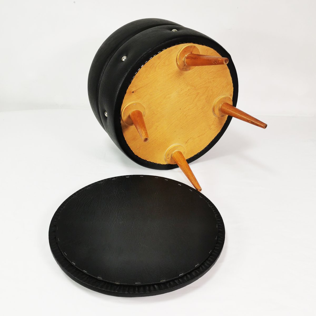 Modern Pouf with Storage, Netherlands, 1960s for sale at Pamono