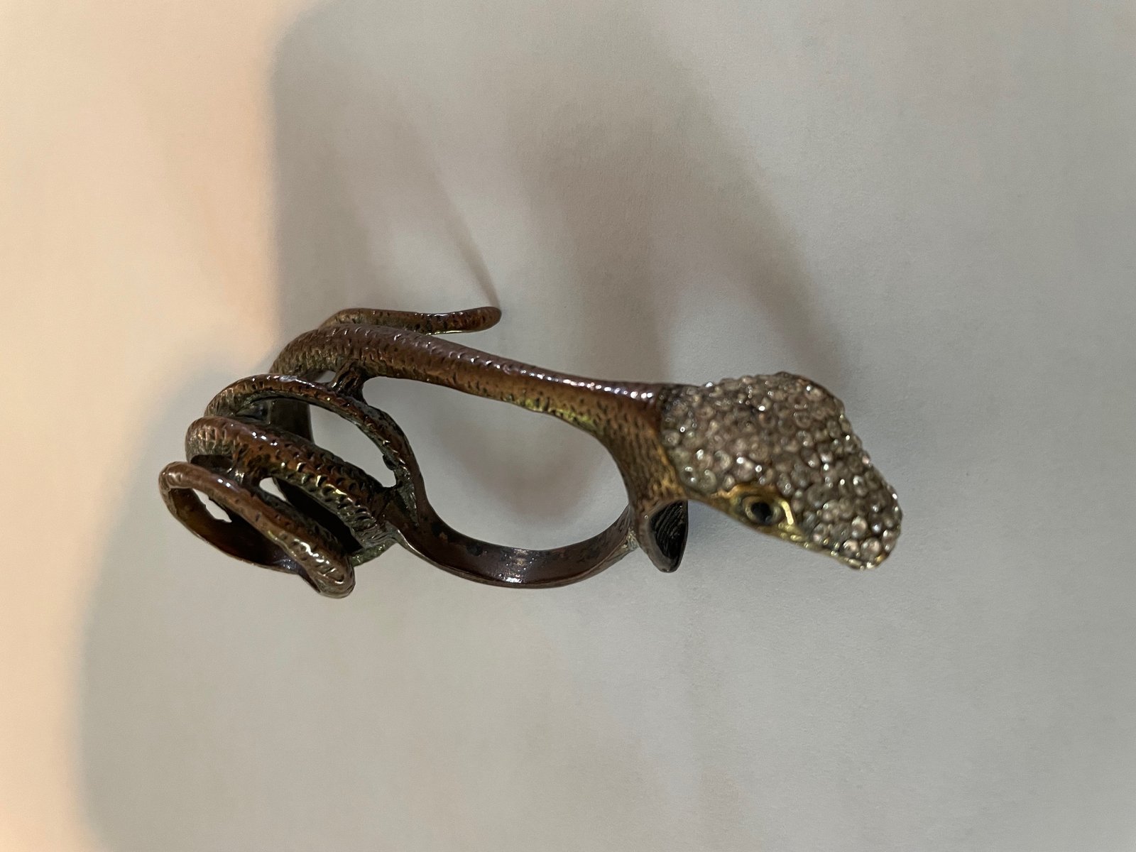 3-Finger Snake Ring for sale at Pamono