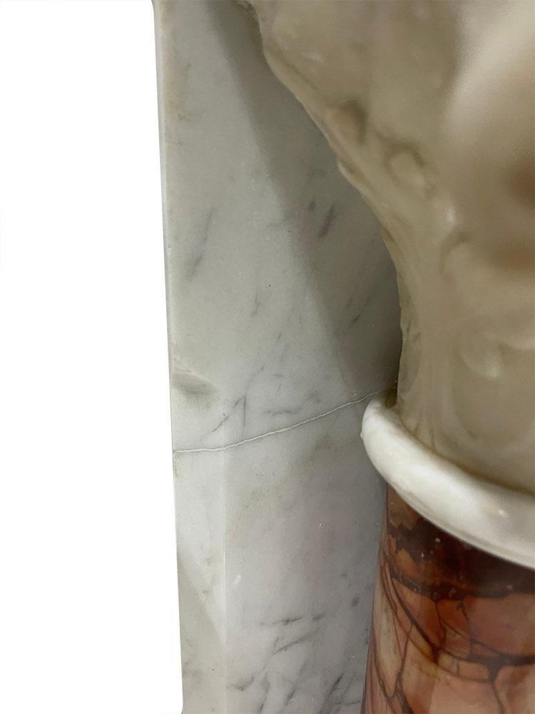 19th Century Marble Half Wall Mounted Columns, Set of 2 for sale at Pamono