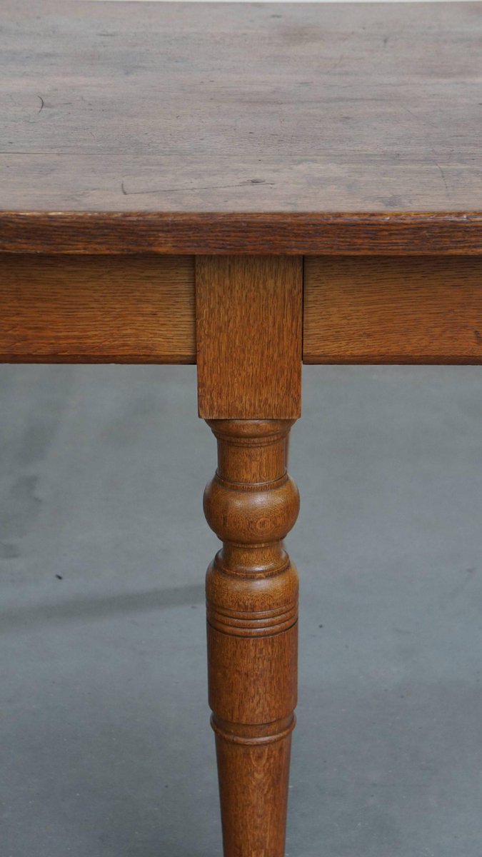 Large English Dining Table in Oak for sale at Pamono