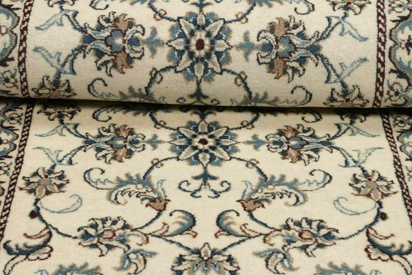 Nain Floral Pattern Rug for sale at Pamono