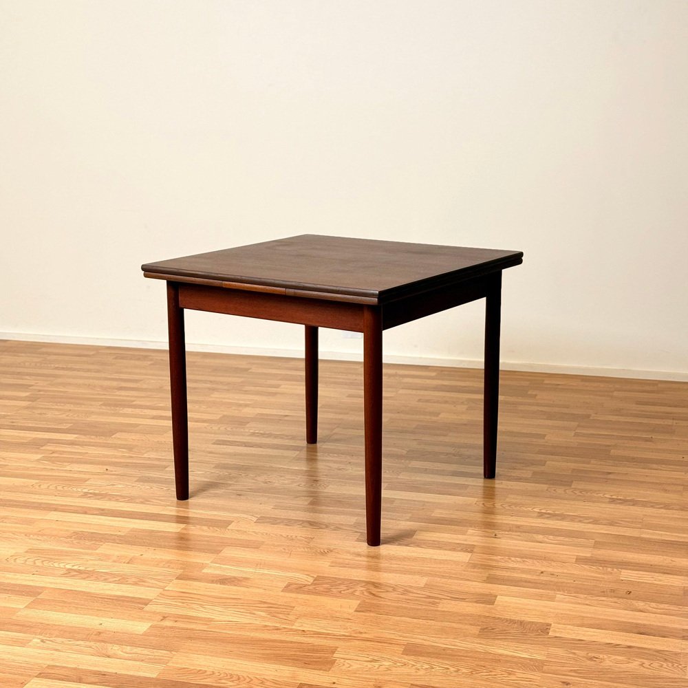 Small Teak Dining Table, Denmark, 1950s-1960s for sale at Pamono