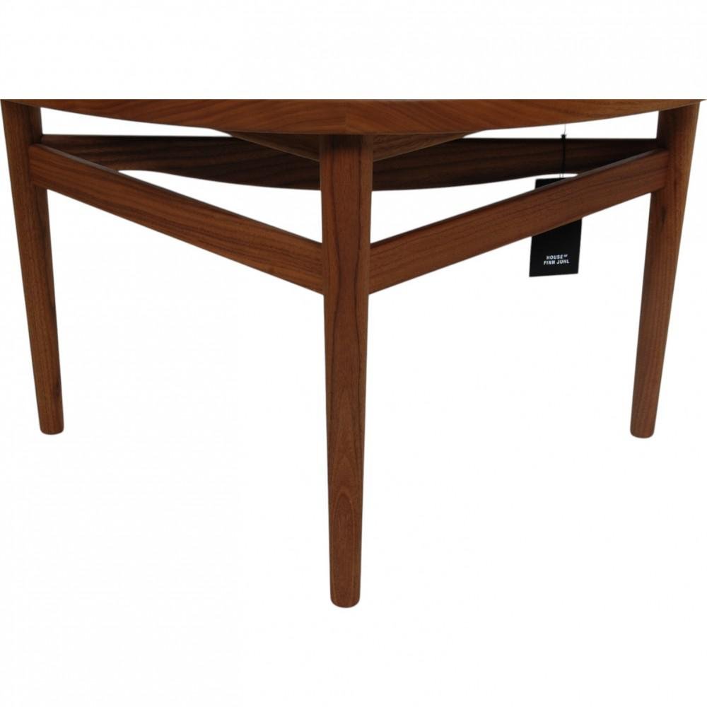 Eye Coffee Table in Walnut by Finn Juhl for sale at Pamono