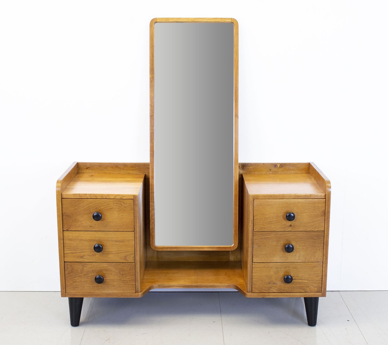 Modernist Oak Dressing Table by David Booth for Gordon Russell, 1940s ...