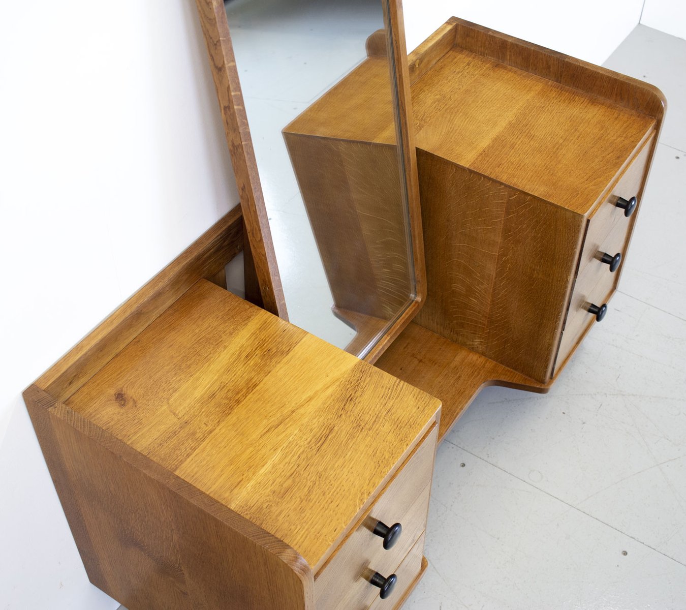 Modernist Oak Dressing Table by David Booth for Gordon Russell, 1940s ...