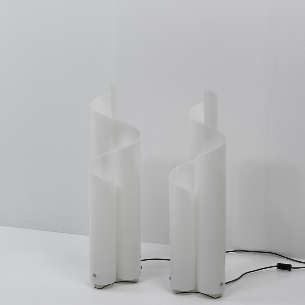 Lampade da tavolo Mezza Chimera di Vico Magistretti per Artemide, anni '70, set di 2 in vendita ...