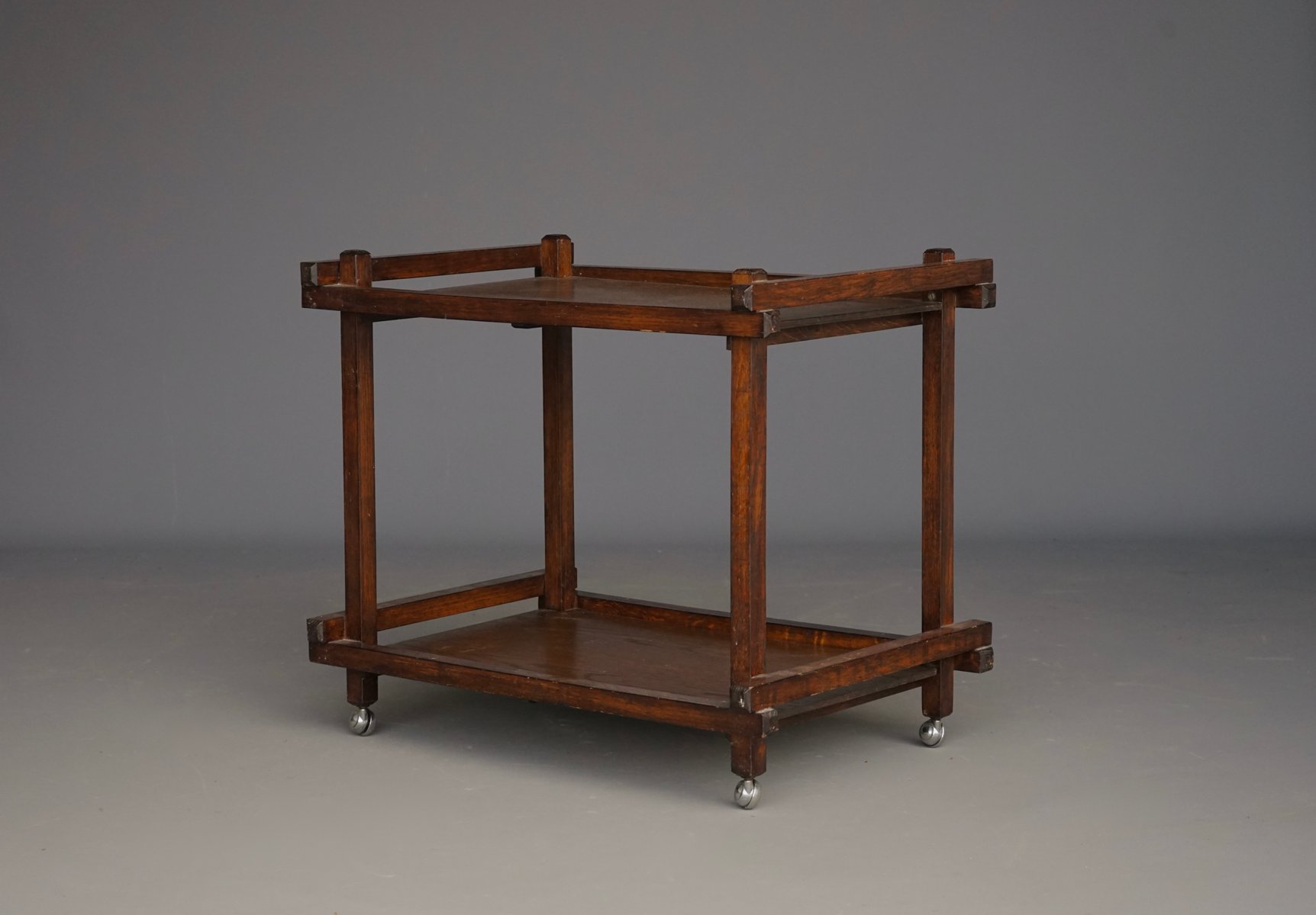 Modernist Dutch Oak Tea Trolley. 1950s for sale at Pamono