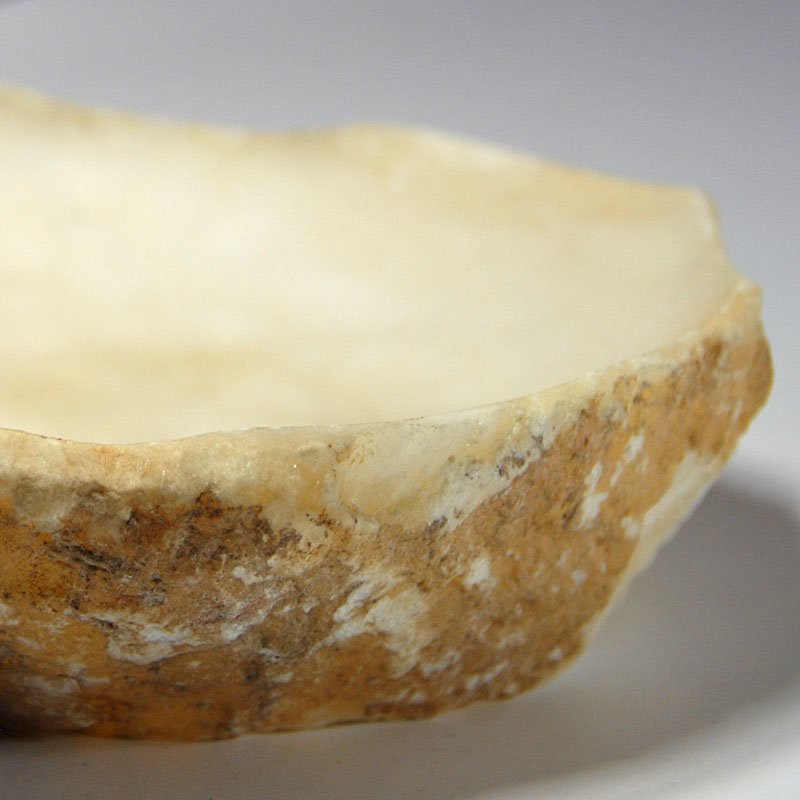 Vintage Italian Alabaster Dish, 1980s for sale at Pamono