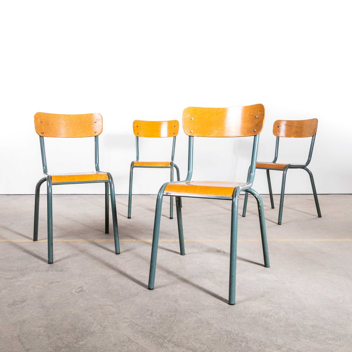 Stacking Dining Chairs with Wide Back Rest from Mullca, 1950s, Set of 6 ...