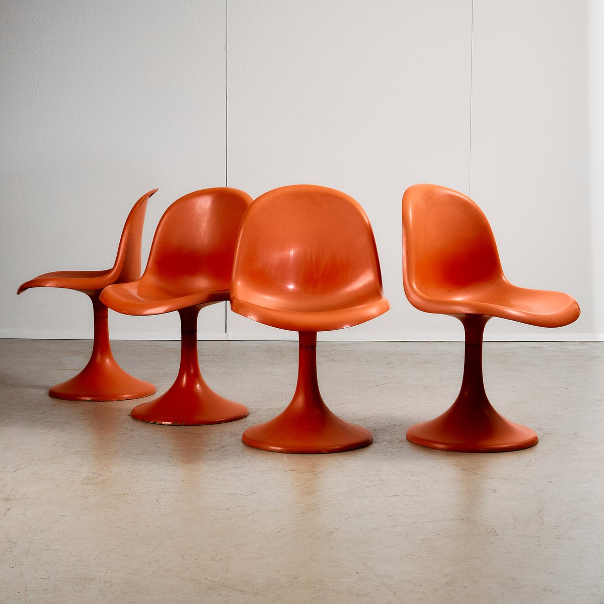 Single-Base Orange Chairs, Set of 4 for sale at Pamono