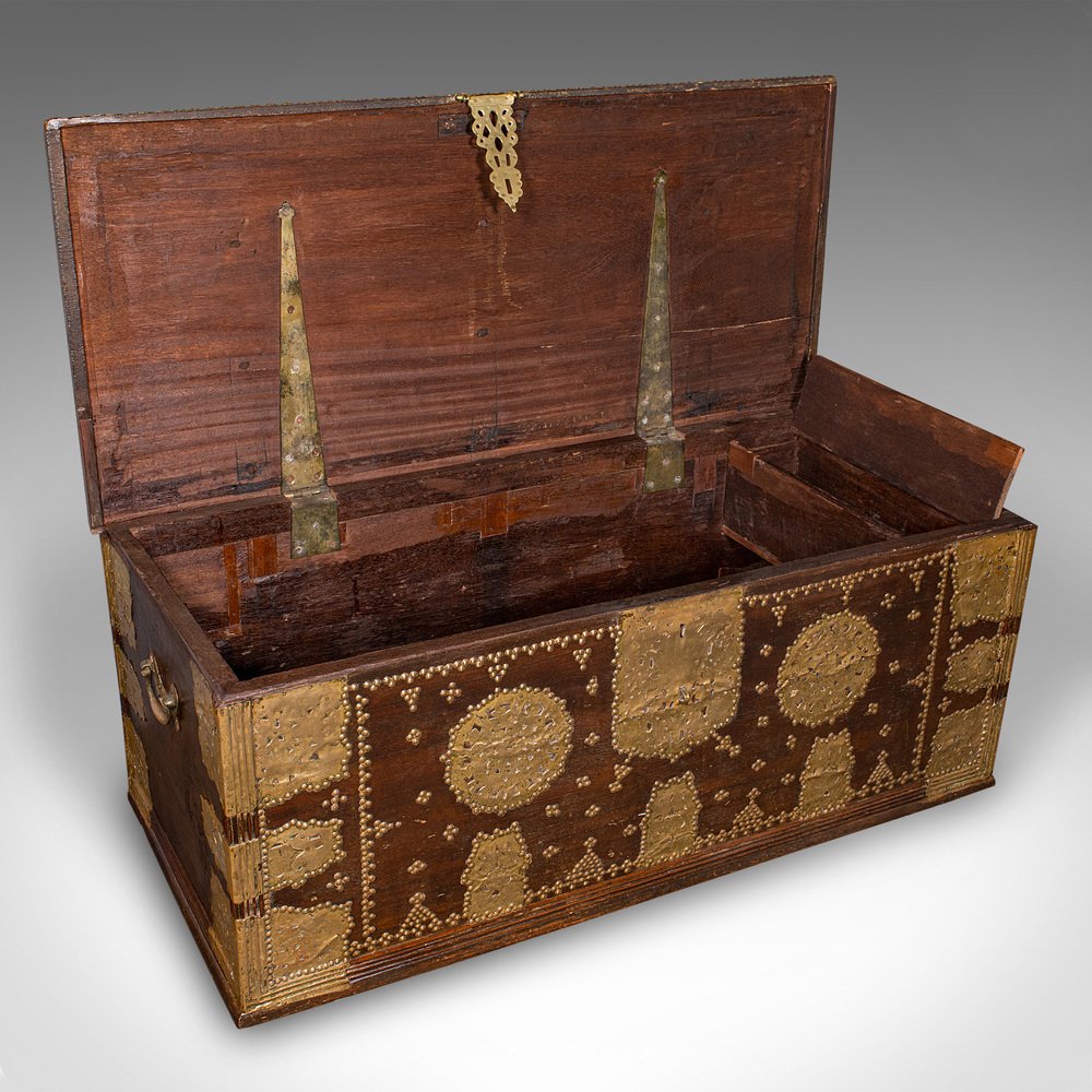 Large Zanzibar Chest in Teak, Brass, East African, 1850s for sale at Pamono