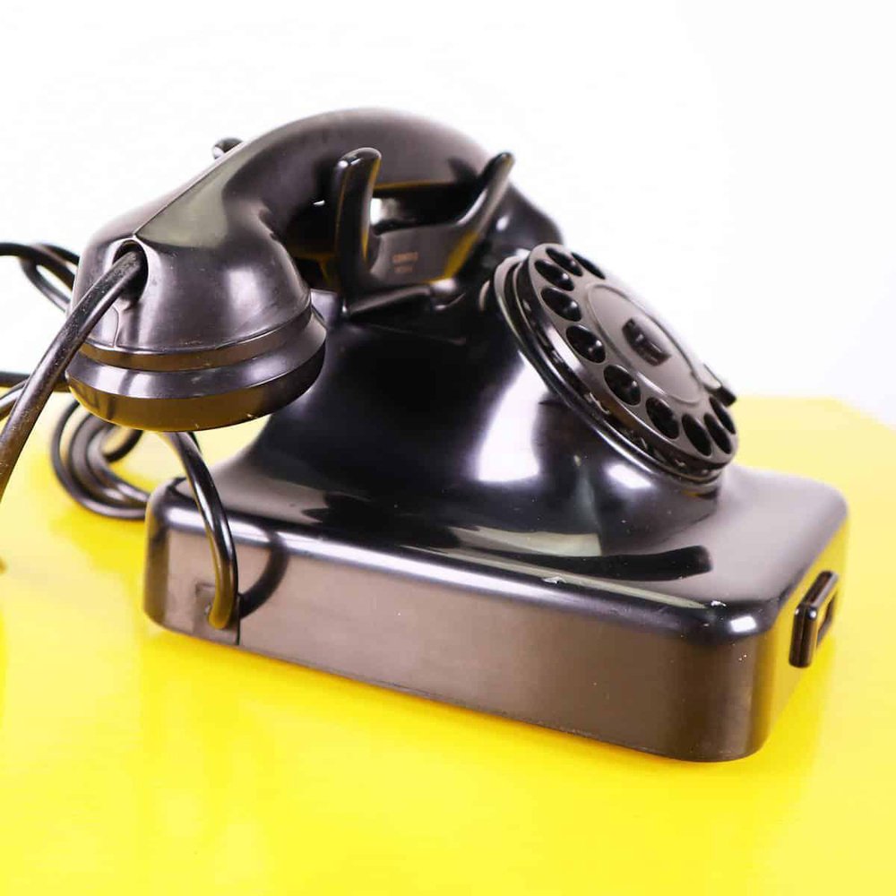 Vintage Bakelite Telephone from Siemens Milano for sale at Pamono