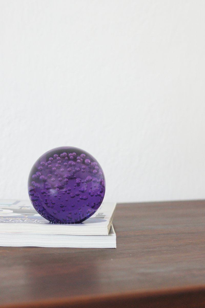 Vintage Italian Purple Paperweight Ball, 1970s for sale at Pamono