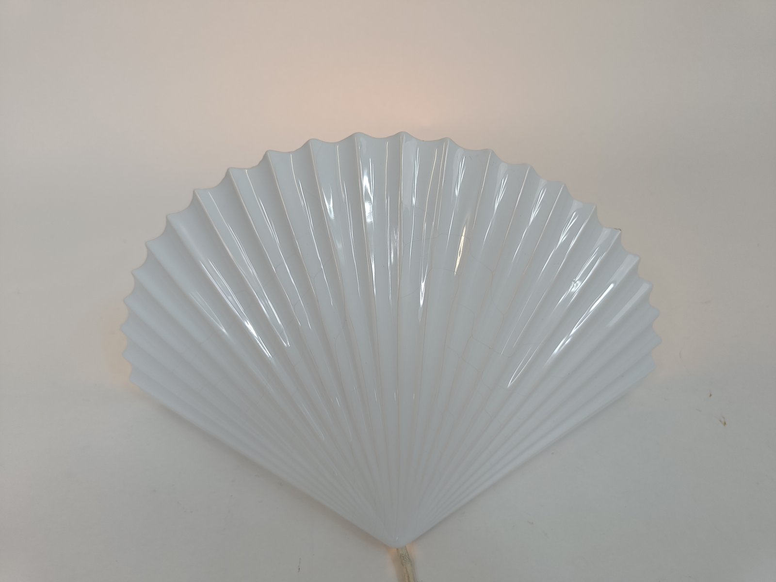 Vintage Ceramic Shell Wall Lamp, 1970s for sale at Pamono