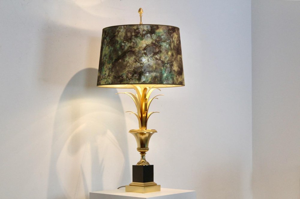 Palm Table Lamp in Brass with Marbled Shade from Maison Jansen, 1970s for sale at Pamono