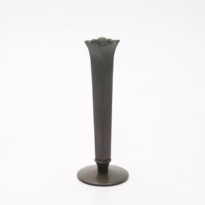 Swedish Art Deco Bronze Vase attributed to GAB, 1930s for sale at Pamono
