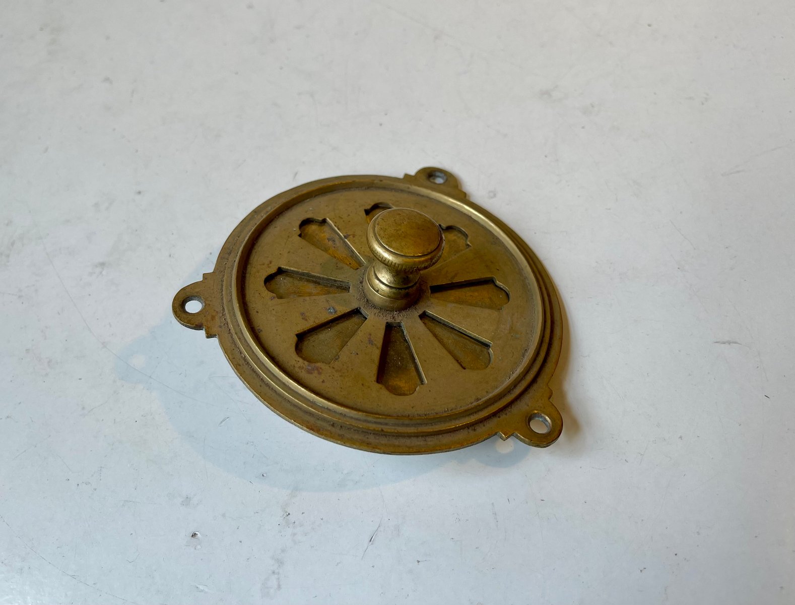 Vintage French Butterfly Air Vent in Brass, 1950s for sale at Pamono