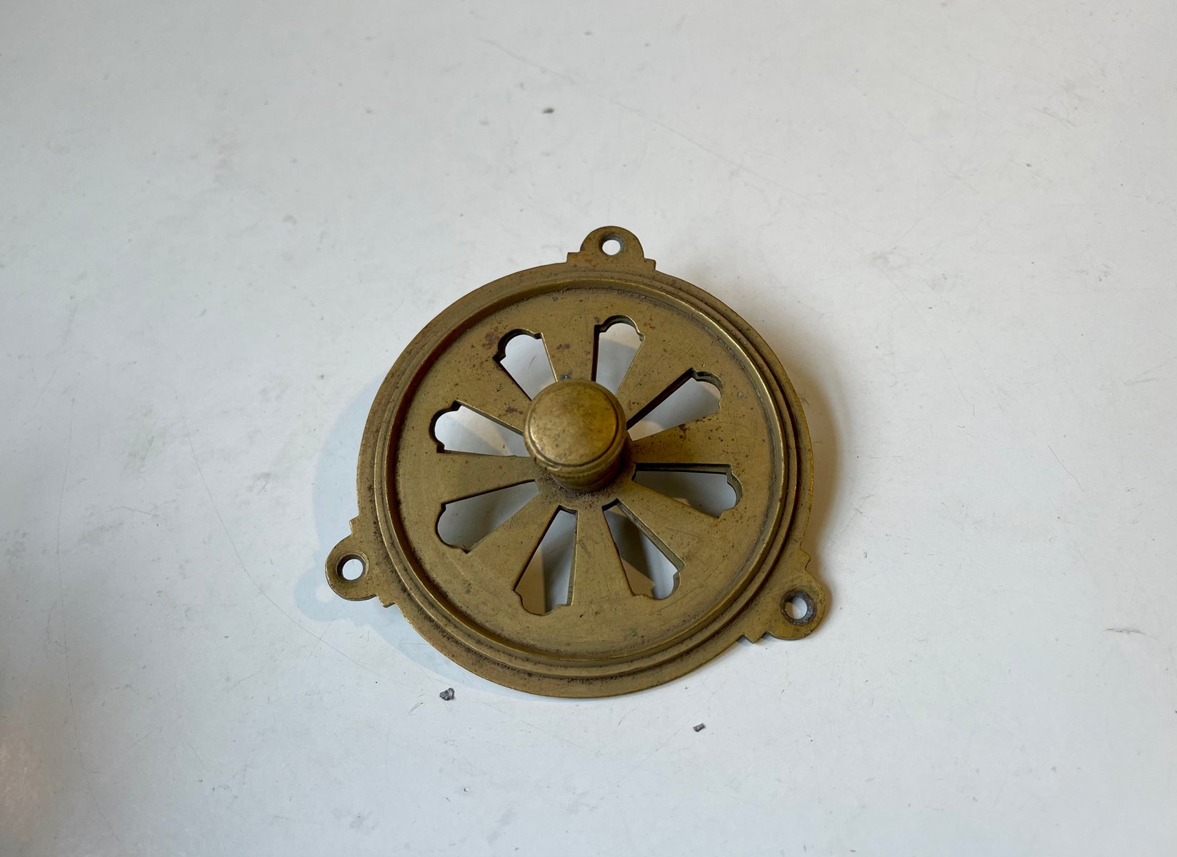 Vintage French Butterfly Air Vent in Brass, 1950s for sale at Pamono