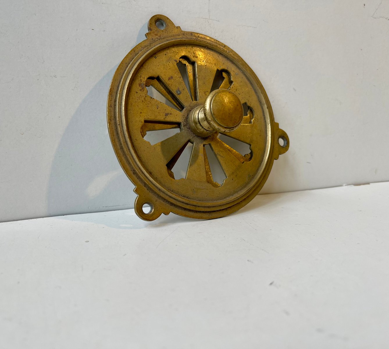 Vintage French Butterfly Air Vent in Brass, 1950s for sale at Pamono