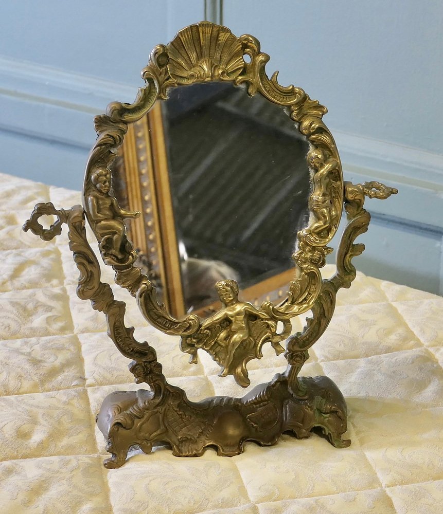 Miroir Arts and Crafts Style Gothique en Laiton, 1920s en vente sur Pamono
