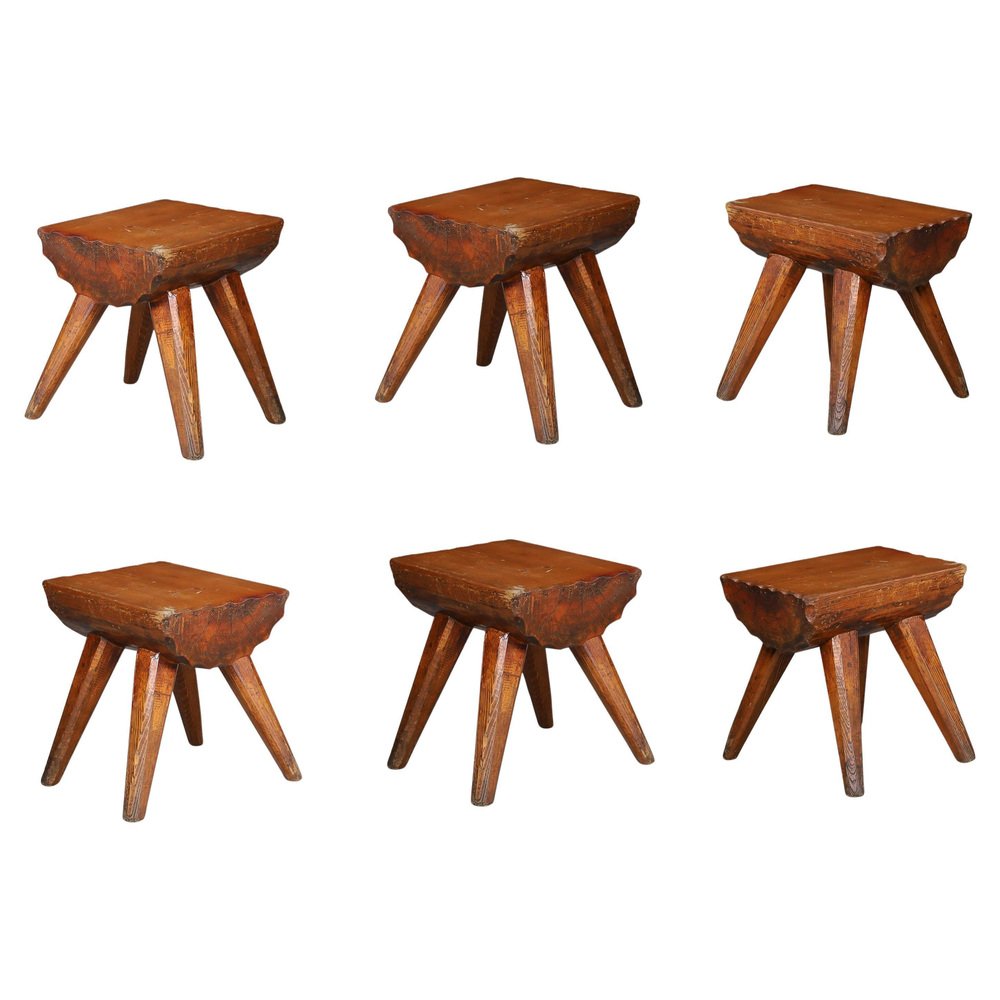 Brutalist Pine Stool, France, 1960s for sale at Pamono