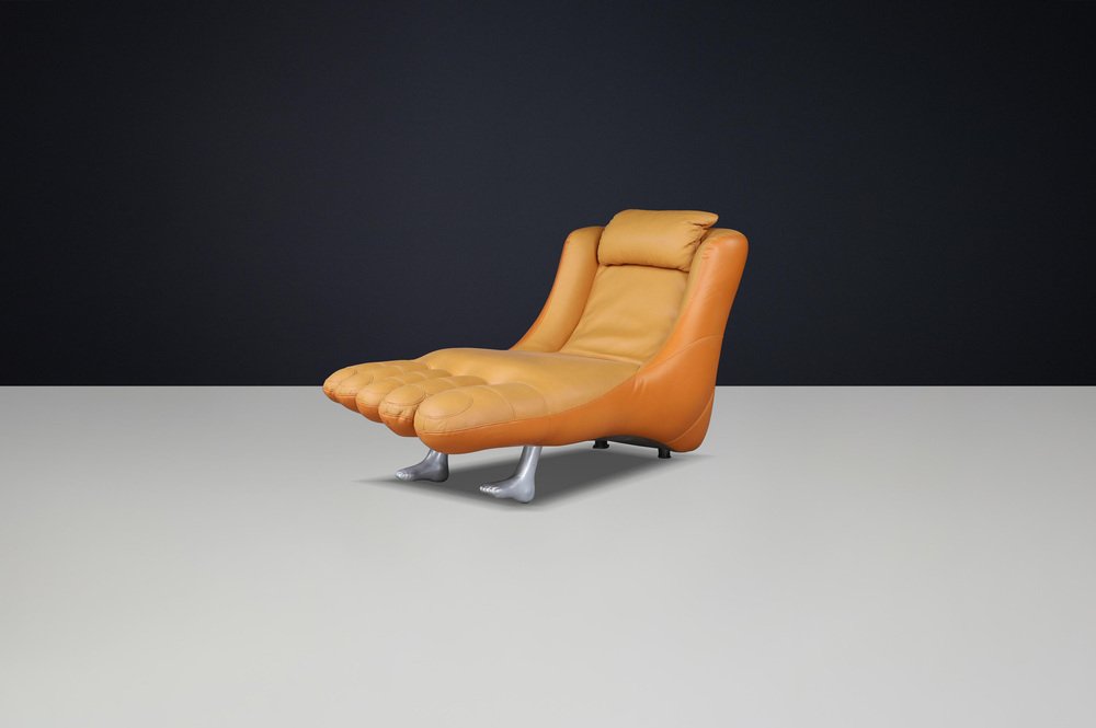 Surrealist Postmodern Foot-Shaped Lounge Chair by Gaetano Pesce ...