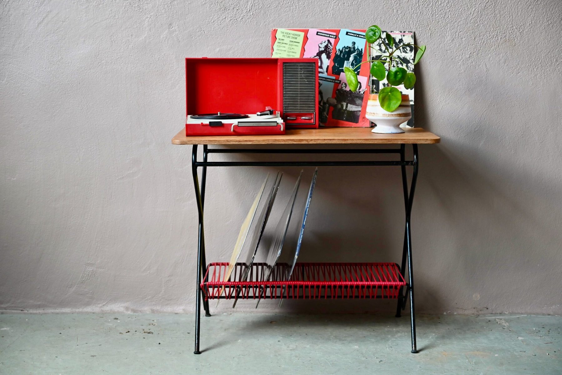 Mid-Century Record Stand, France, 1950s for sale at Pamono