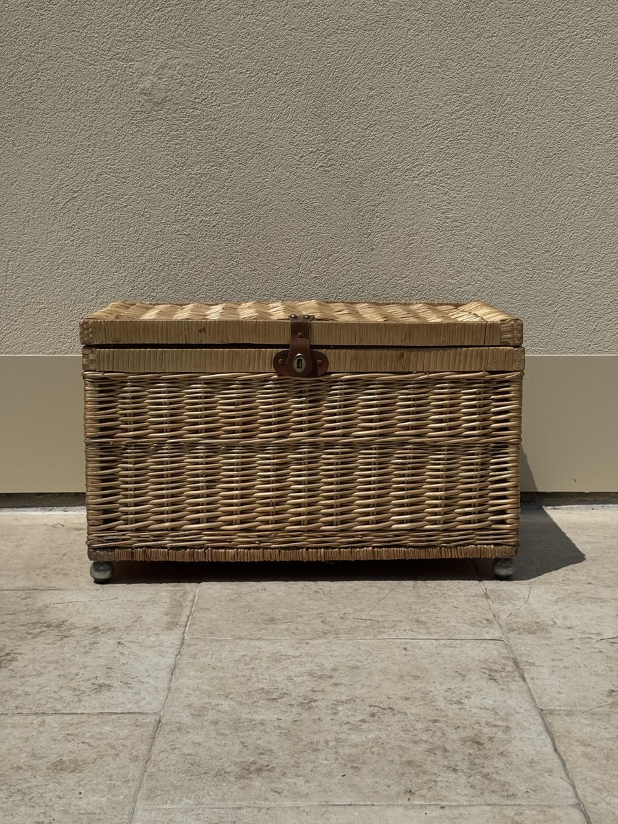 Beige Straw Storage Trunk for sale at Pamono