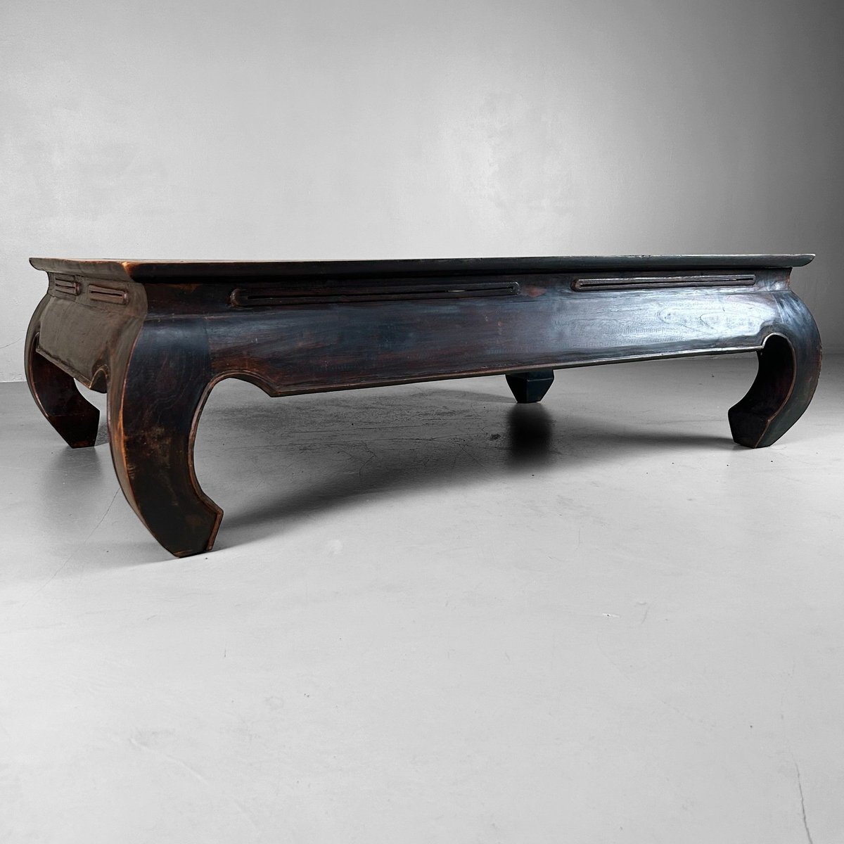 Vintage Chinese Low Table, 1940s for sale at Pamono