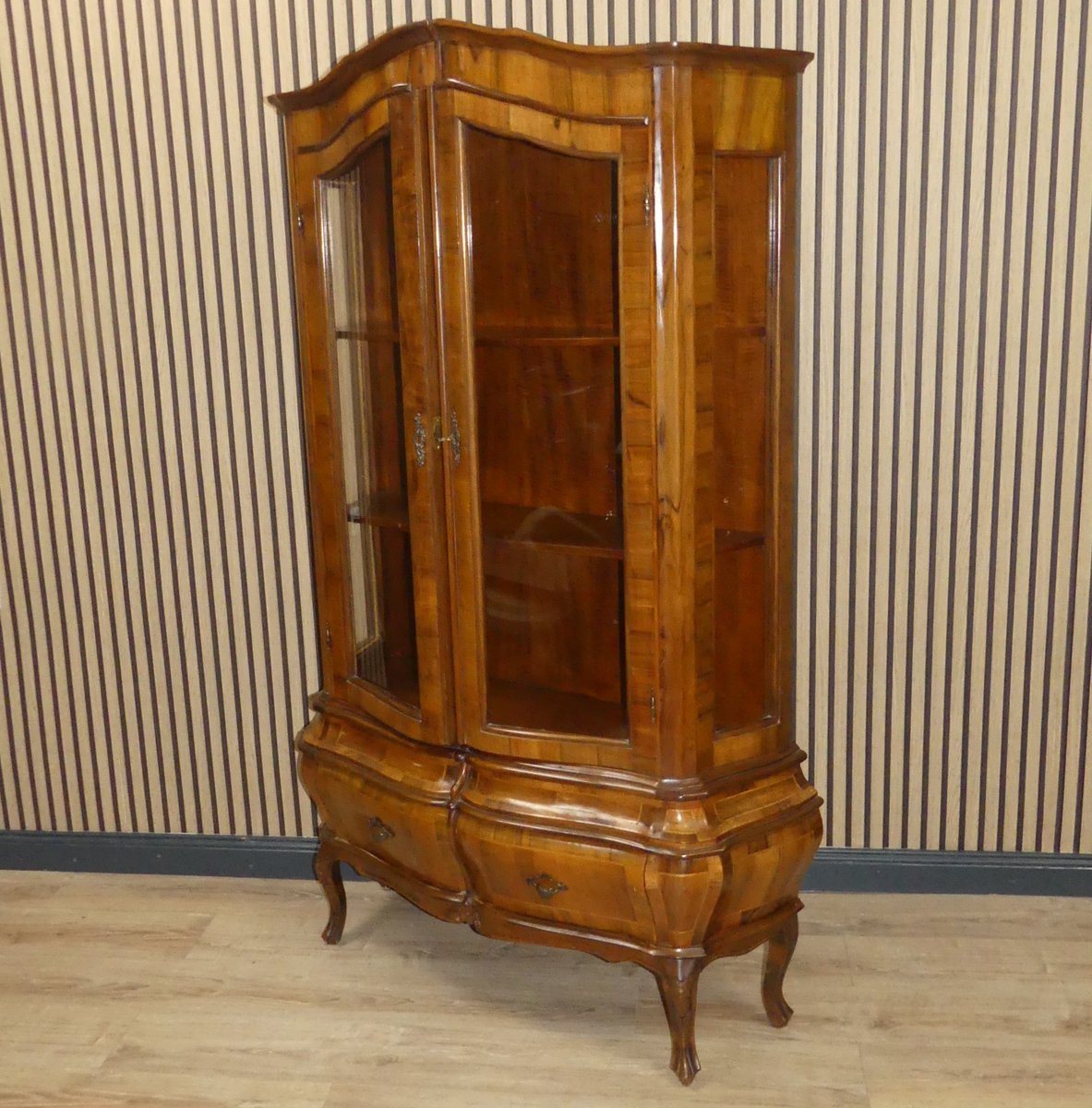 Baroque Style Walnut Countertop Display Cabinet, 1970s for sale at Pamono
