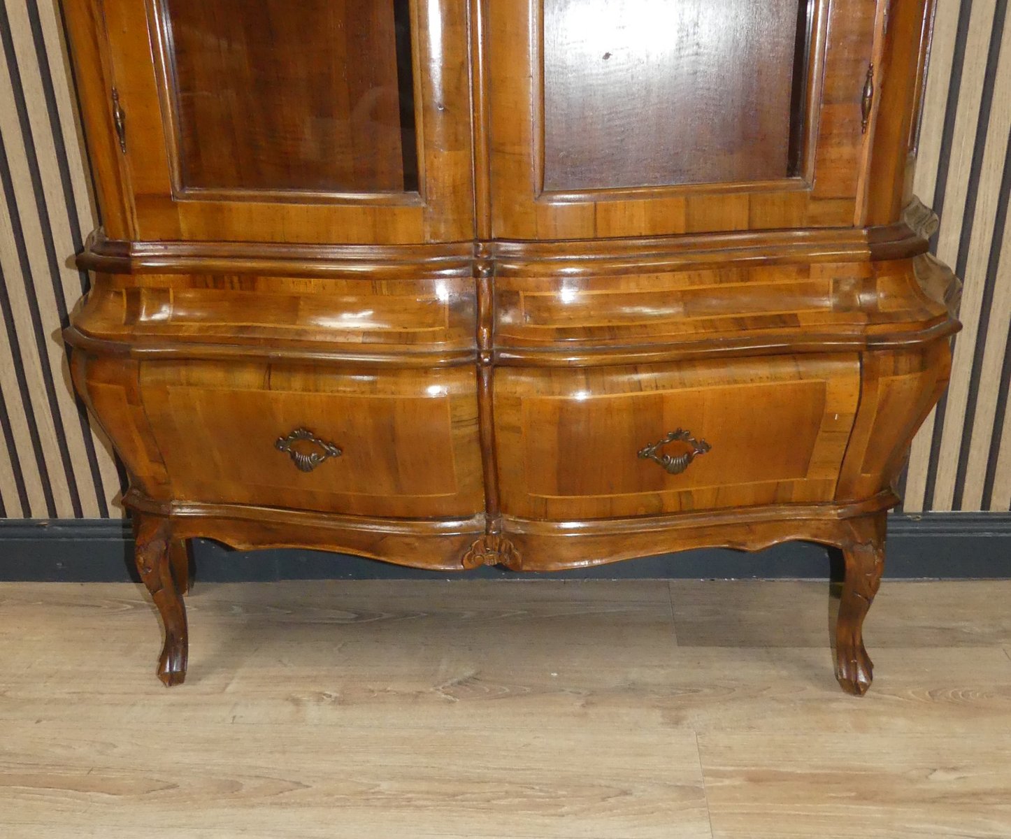 Baroque Style Walnut Countertop Display Cabinet, 1970s for sale at Pamono