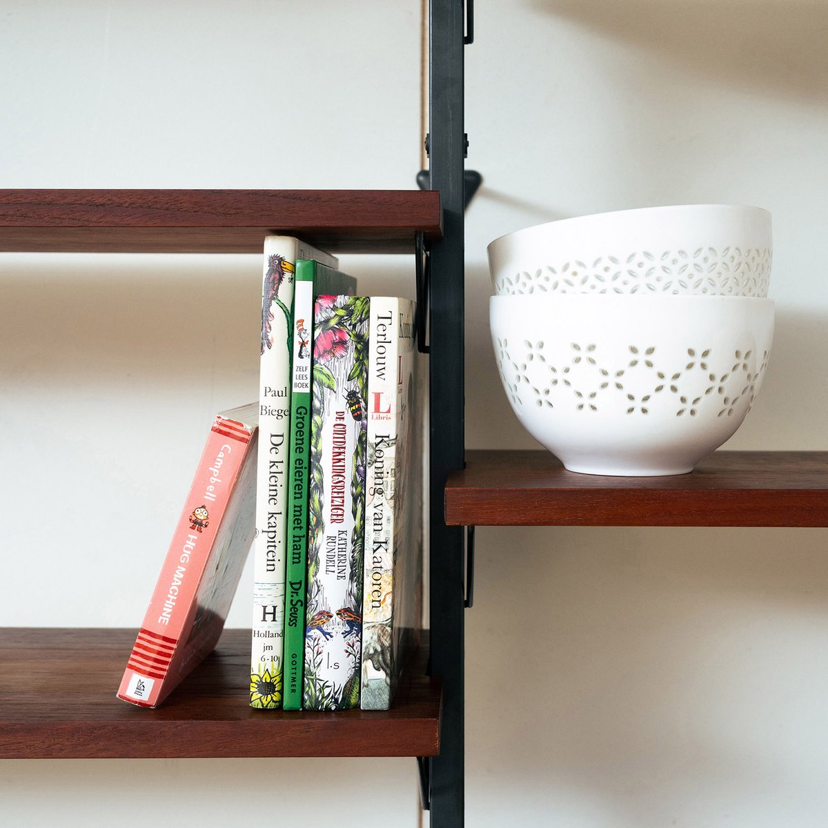 Swedish Modular Shelving System by Olof Pira for String Design ABwall ...