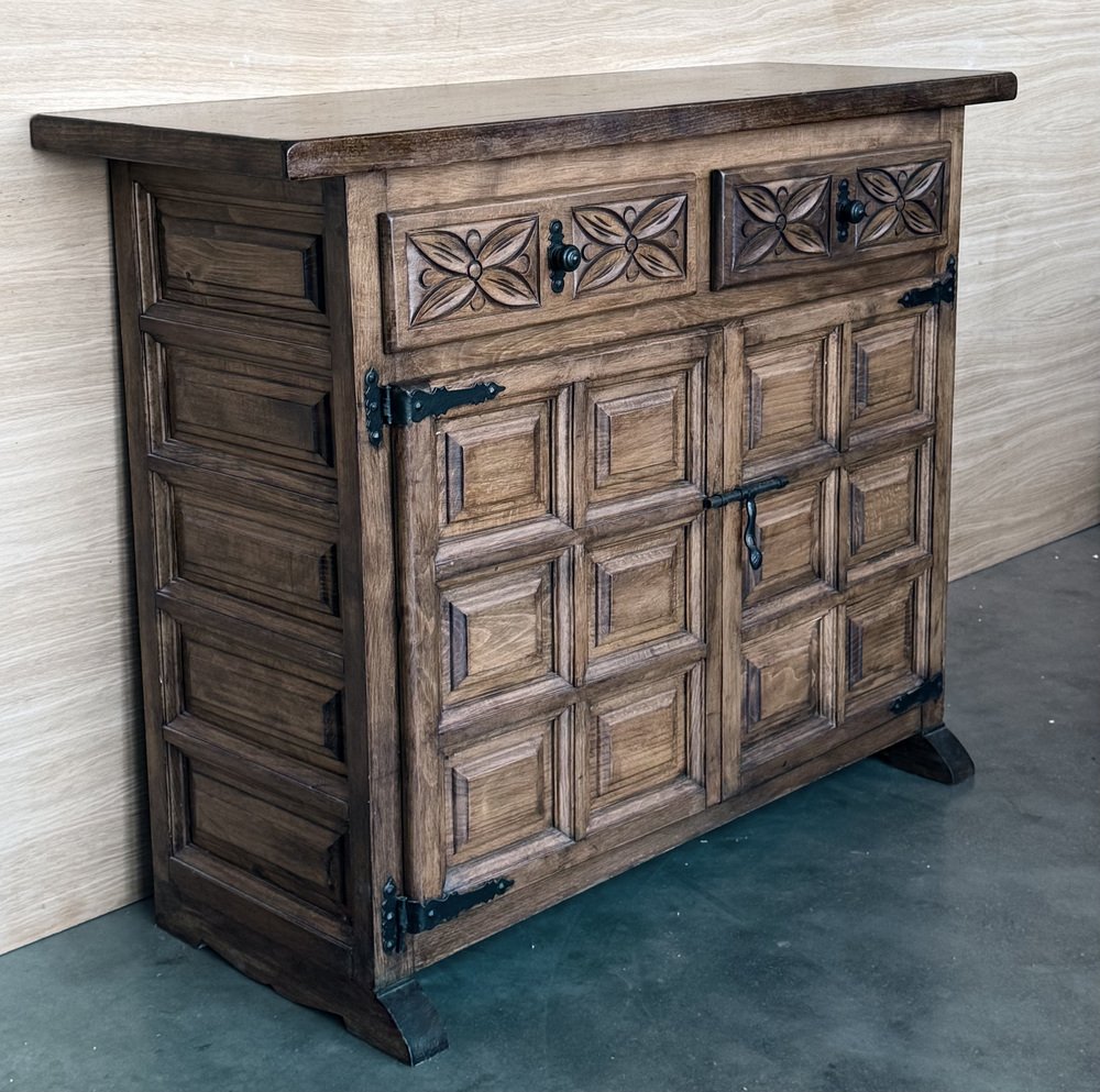 20th Century Catalán Spanish Dresser Carved in Walnut, 1920s for sale ...