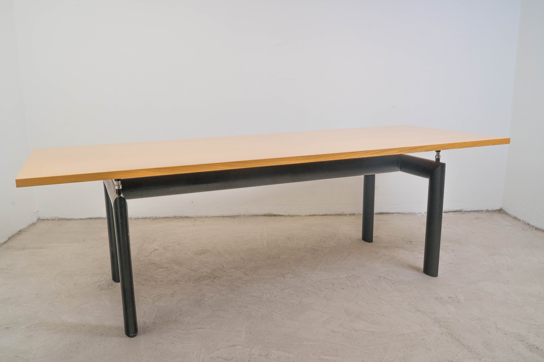 LC6 Dining Table by Le Corbusier for Cassina for sale at Pamono