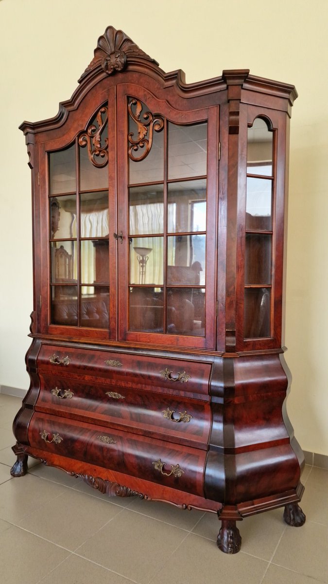 French Chippendale Display Case for sale at Pamono