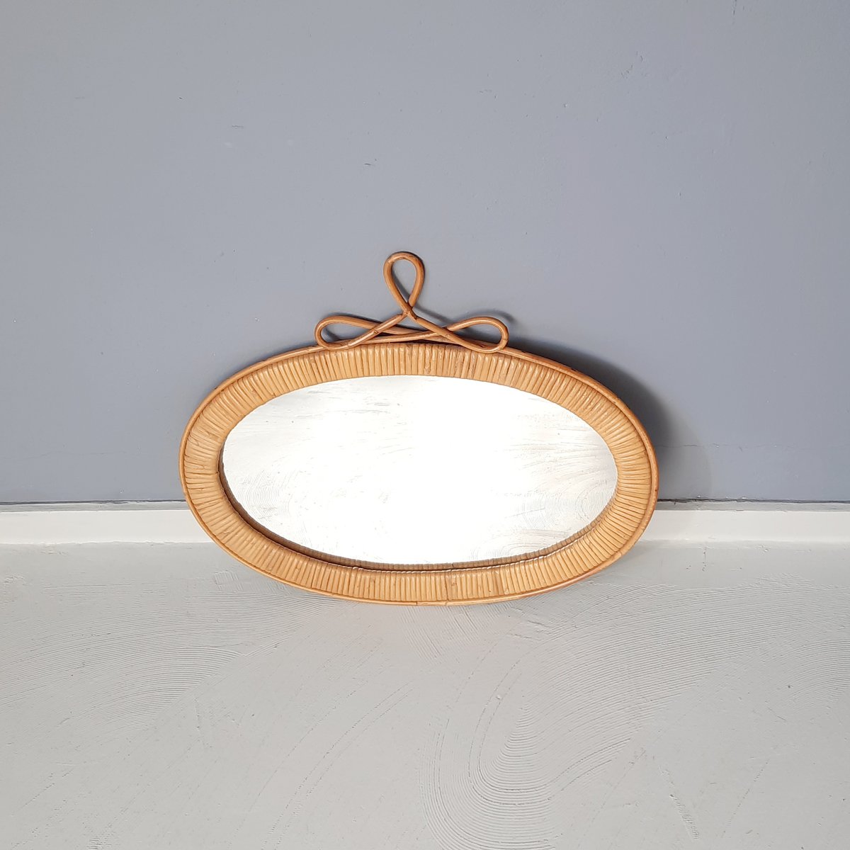 French Oval Rattan Mirror, 1960s for sale at Pamono