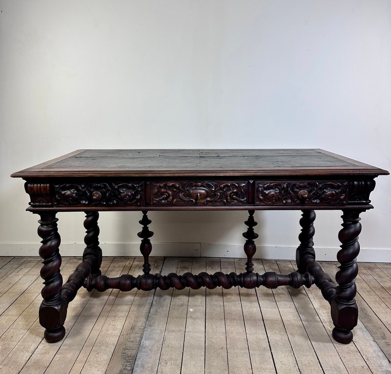 Louis XIII Style Oak Desk for sale at Pamono