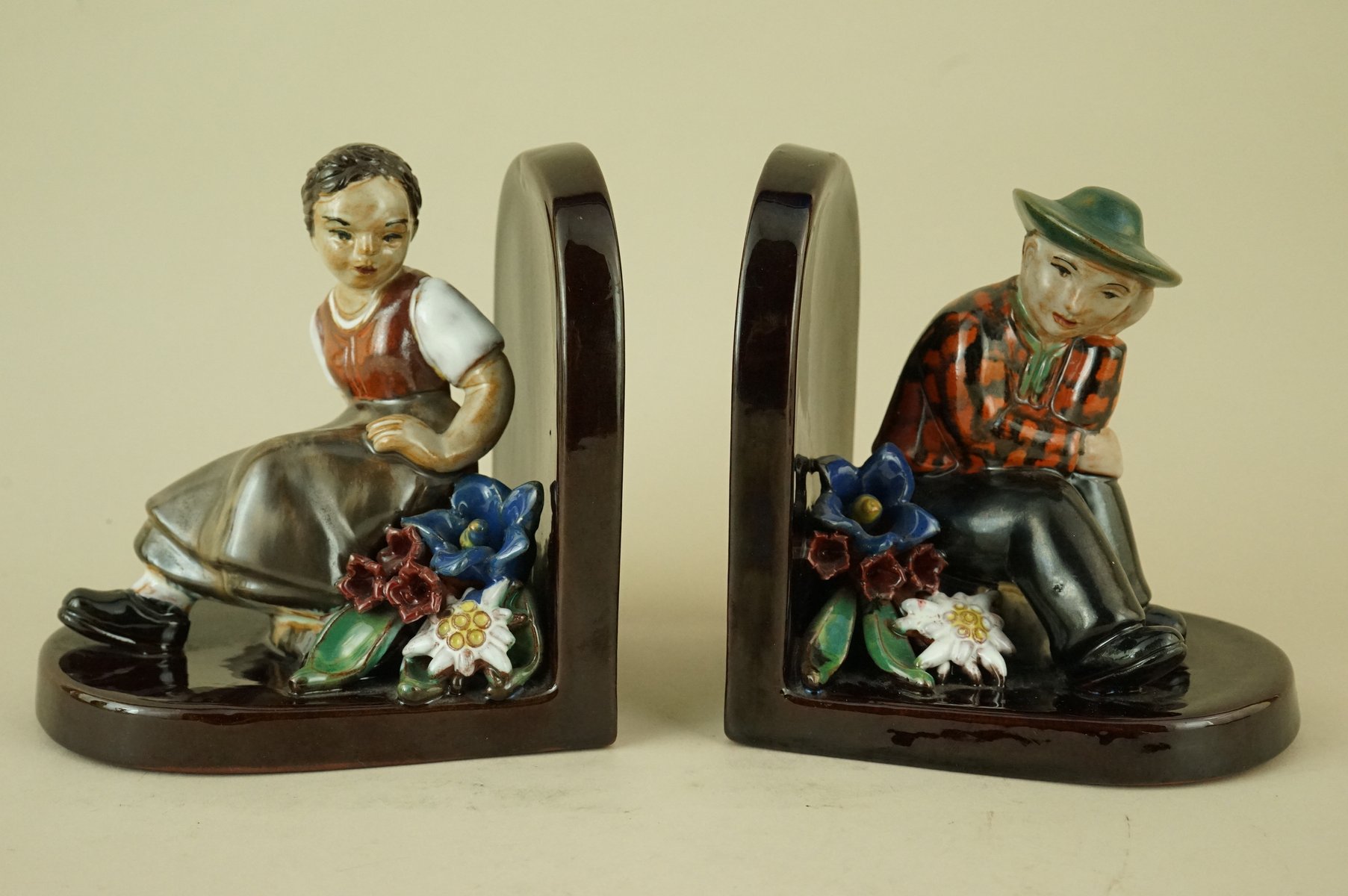 Art Deco Sculptural Ceramic Bookends from Liezen, Austria, 1930s, Set ...