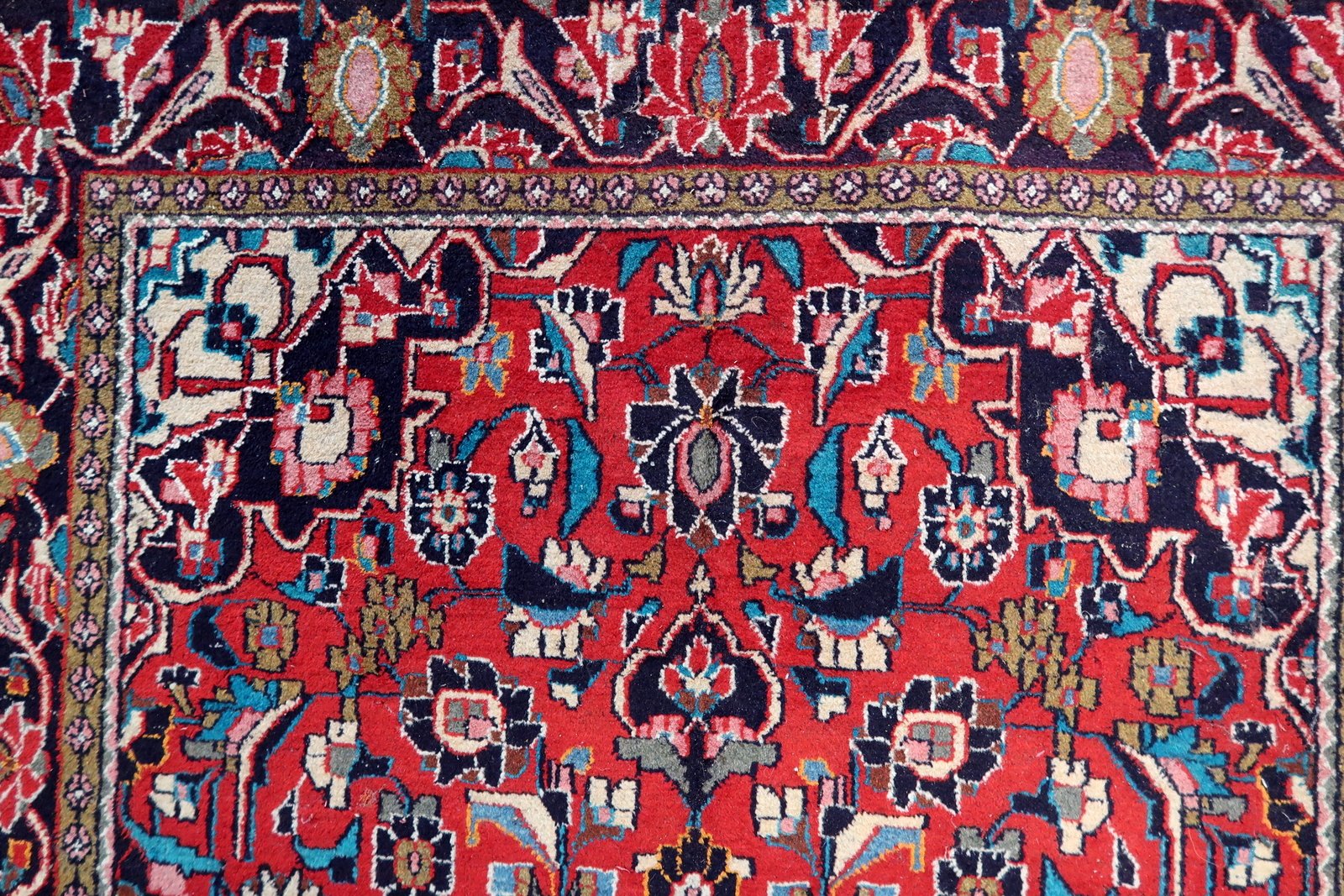 Vintage Middle Eastern Handmade Kashan Rug, 1920s for sale at Pamono