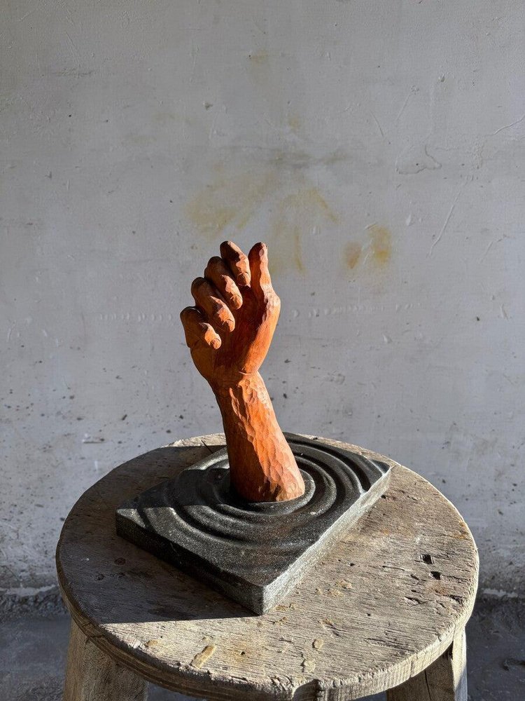 Belgian The Hand by Walter De Buck, 1980 for sale at Pamono