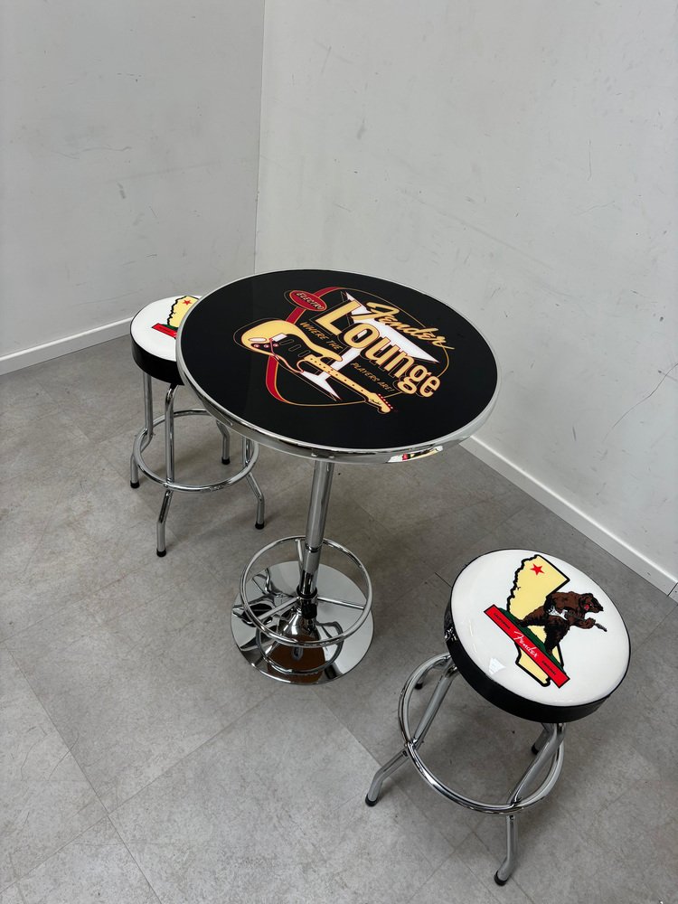 Fender Bar Table and Stools, Set of 3 for sale at Pamono