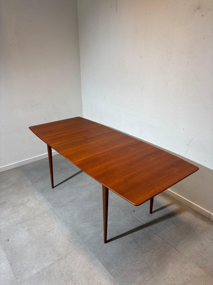 Vintage Extendable Dining Table from McIntosh for sale at Pamono