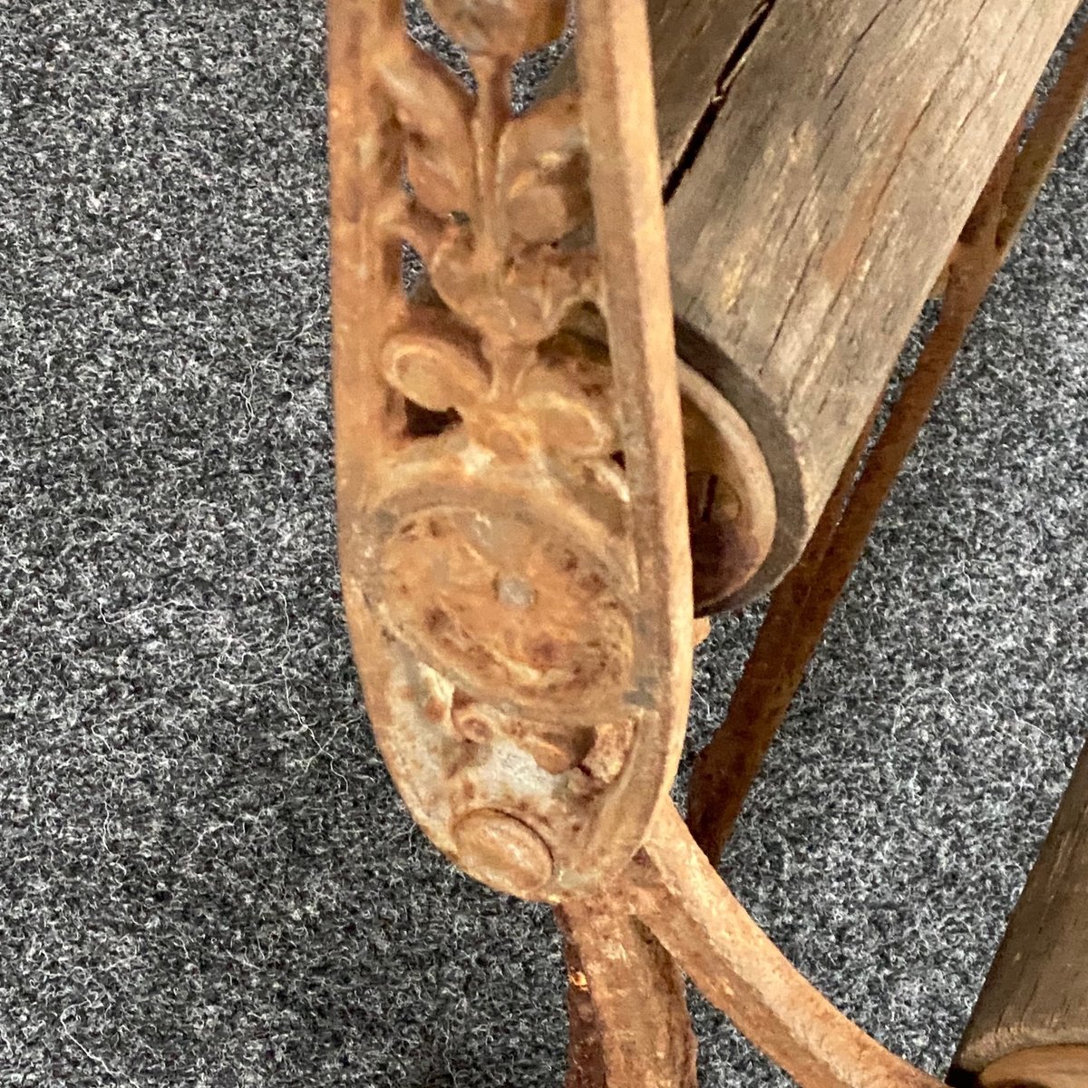 German General Store Counter Double Paper Roll Cutter Dispenser in Cast ...