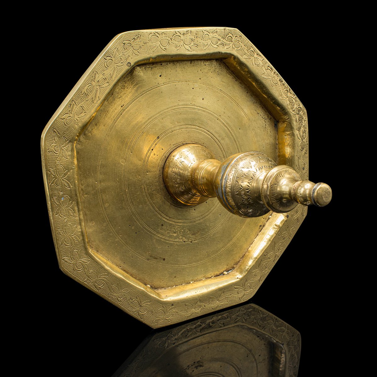 Antique Temple Betel Nut Dish, 1850 for sale at Pamono