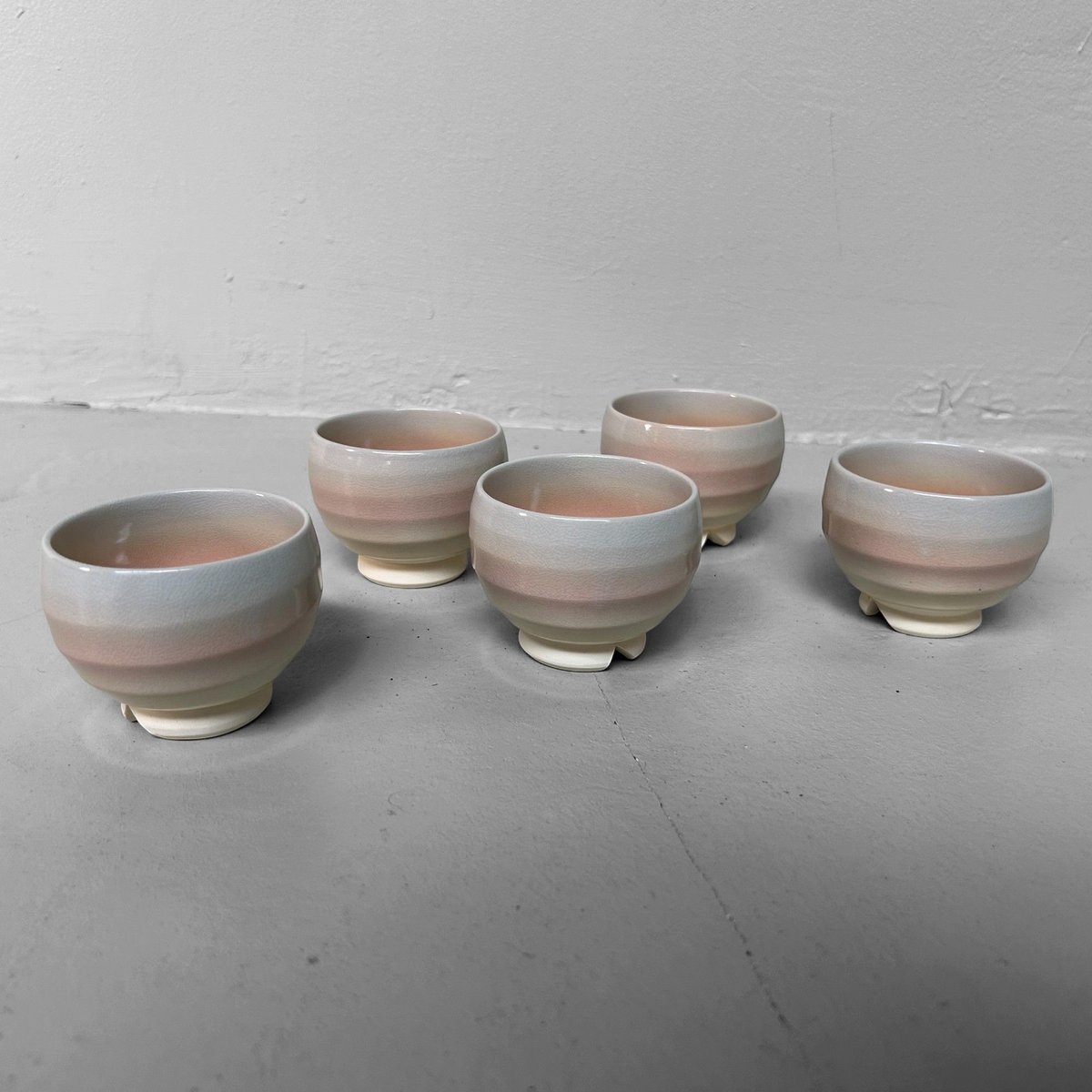 Japanese Hagi-Yaki Yunomi Tea Cups, 1980s, Set of 5 for sale at Pamono