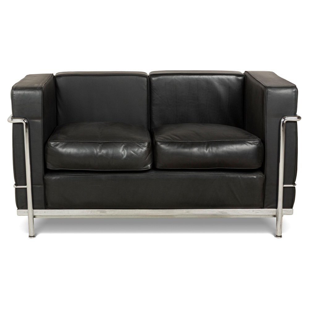 LC2 Leather Two-Seater Black Sofa by Le Corbusier for Cassina for sale ...