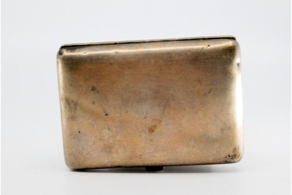 Silver Cigarette Case with Engraved Branches and Hinged Lid for sale at ...