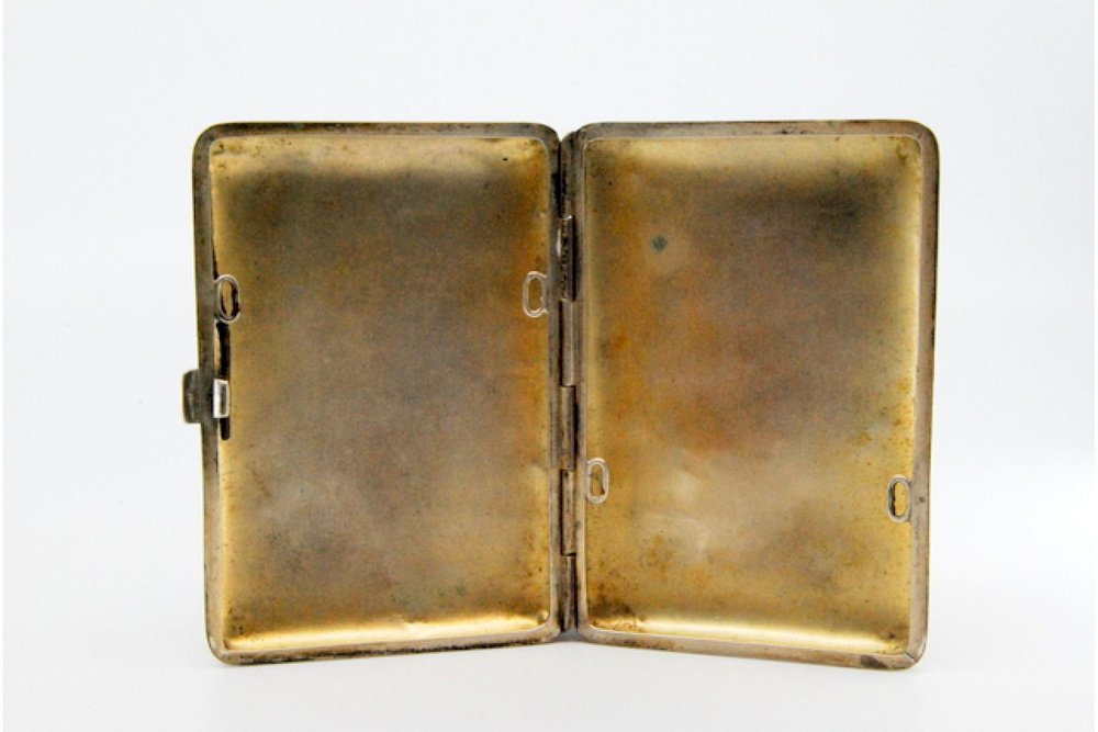 Silver Cigarette Case with Engraved Branches and Hinged Lid for sale at ...